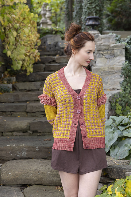 Ravelry: 18 Hello pattern by Jacqueline van Dillen