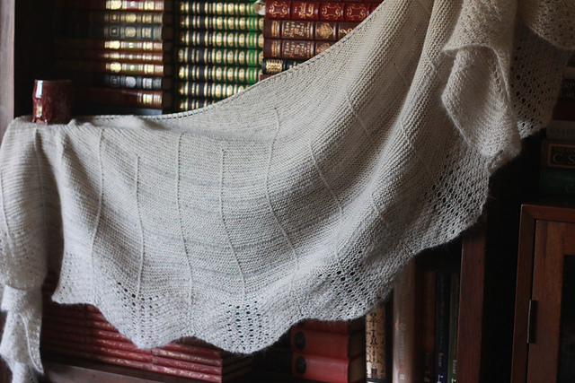 Ravelry: Lady of Lórien Shawl pattern by Ethan Pyle
