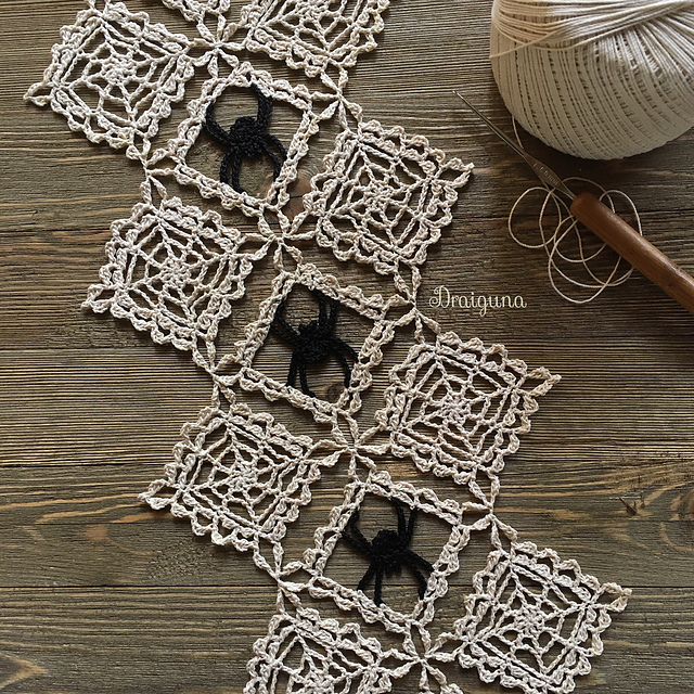 Ravelry: Cobwebs pattern by Julia Hart