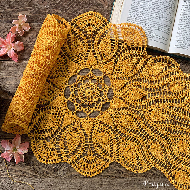 Ravelry: Sunspire pattern by Julia Hart