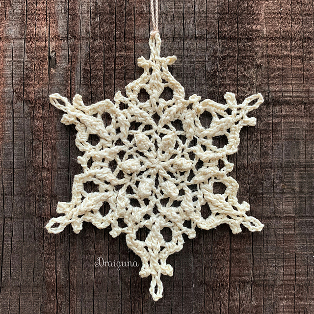 Ravelry: Starfall Snowflake pattern by Julia Hart