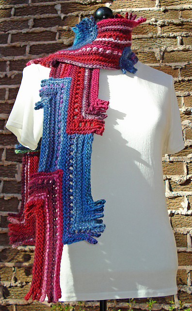 Ravelry: Nove pattern by Vyvyan Neel