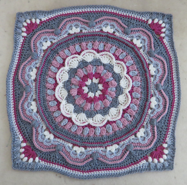 Ravelry: PaulineVos' Sweet Caroline