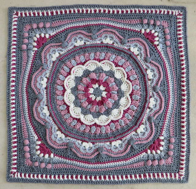 Ravelry: PaulineVos' Sweet Caroline