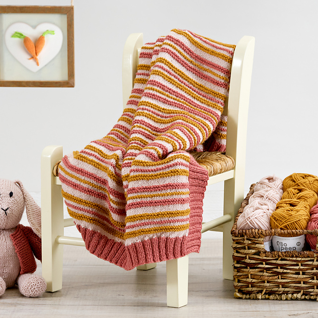 Ravelry: Bambi Blanket pattern by Sarah Hatton