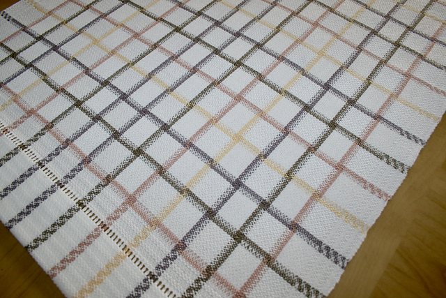 Ravelry: Weever's Satin Weave Table Runners