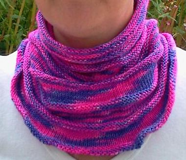 Ravelry: Creature Feature Cowl Smoke Ring pattern by Wendy McDonnell