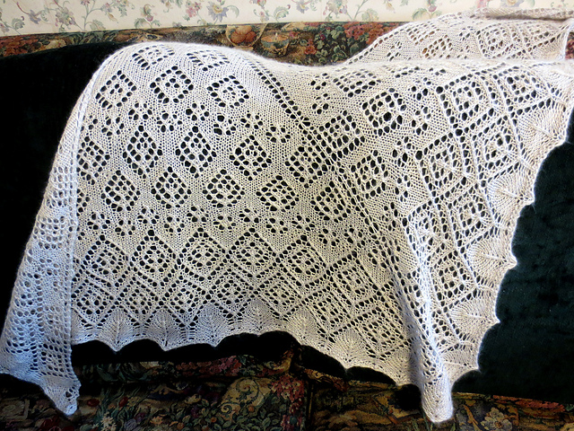 Ravelry: Lagniappe pattern by Wendy McDonnell