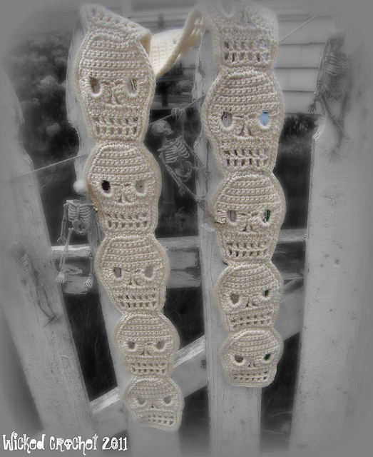 Ravelry: Cute Crochet Skull Scarf pattern by Kara York