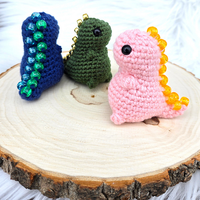 Ravelry: Beaded Fidget Dino pattern by Emily Nigro