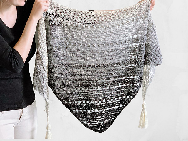 Ravelry: Pop Up Shawl pattern by Wilma Westenberg