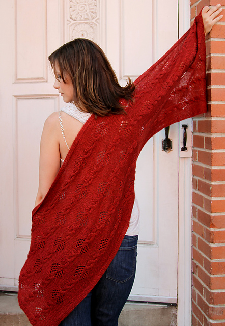 Ravelry: Punto Shawl pattern by Windy Valley Muskox