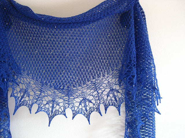 Ravelry: Starlight Shawlette pattern by Laura Helton