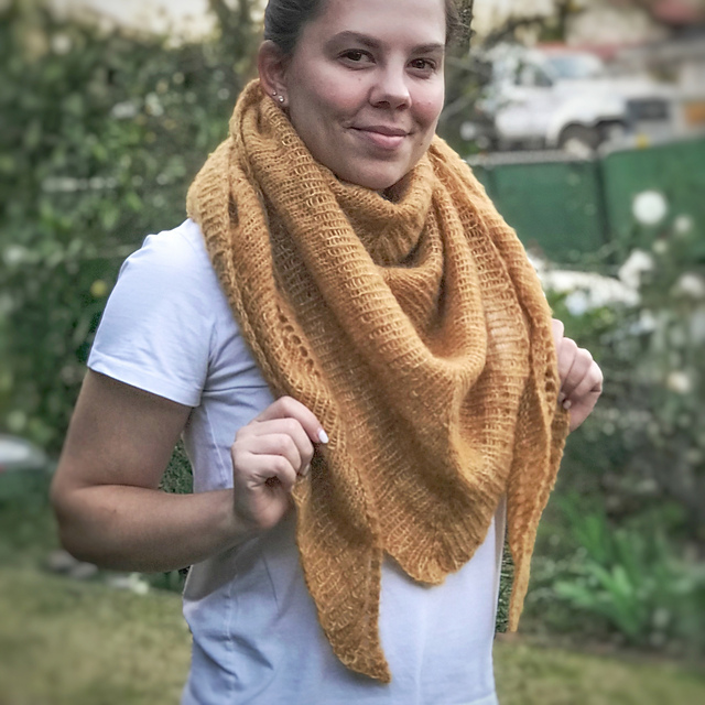 Ravelry: Ellie pattern by Kathi Snodgrass