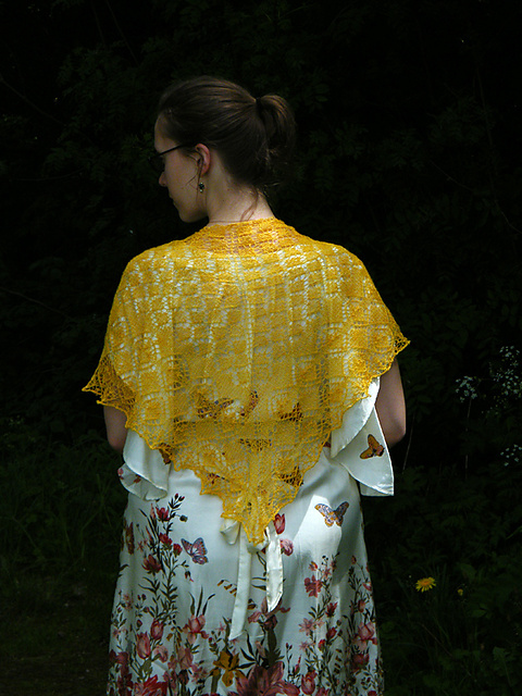 Ravelry: Sun Bird Shawl pattern by Ashley Knowlton