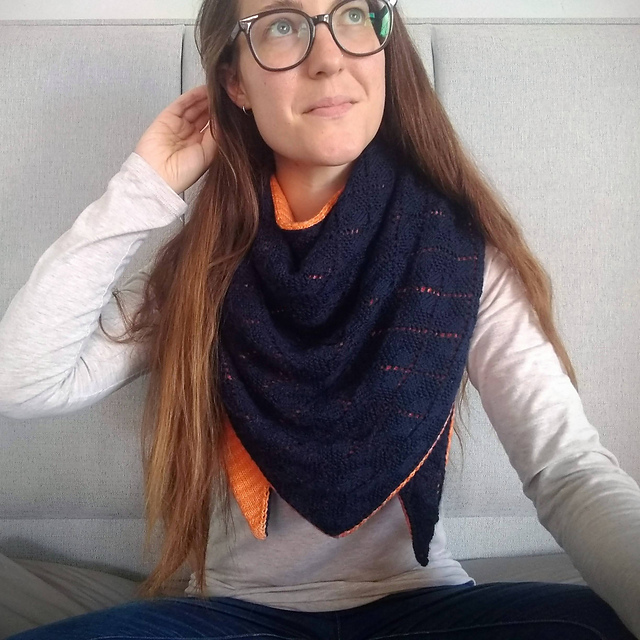 Ravelry: Dores pattern by WoolGatherer Designs