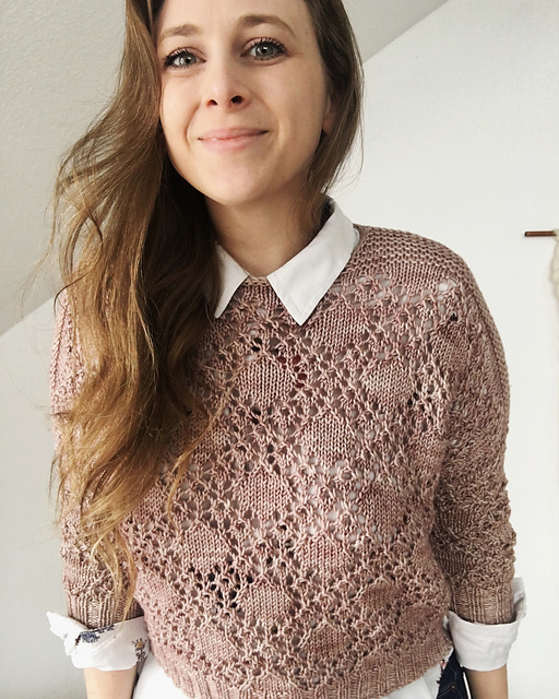 Ravelry: Leclair pattern by Caitlin Grace