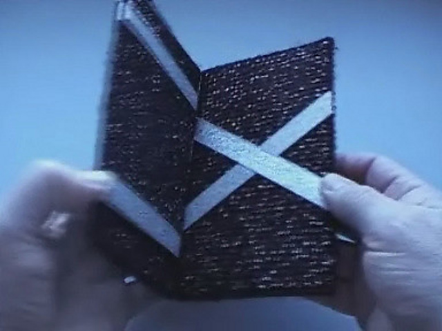 Ravelry: Woolhelmina's Milkman's Wallet - Crochet