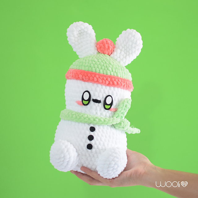 Ravelry: Marsh the Snowbunny pattern by Wooli Amigurumis