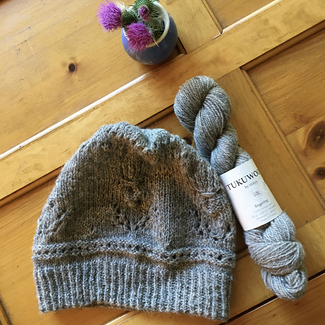 Ravelry: Highland Thistle Hat pattern by Carolyn Holbrook