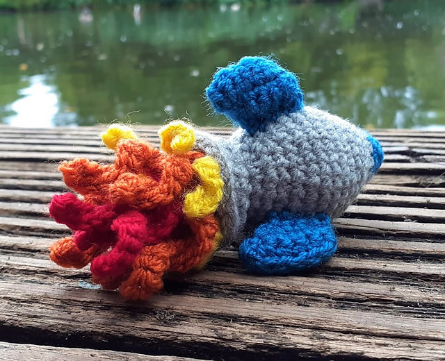 Ravelry: Rocket Ship pattern by Aoife Hardesty