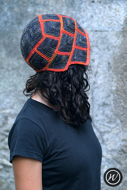 Ravelry: Nethere pattern by Woolly Wormhead
