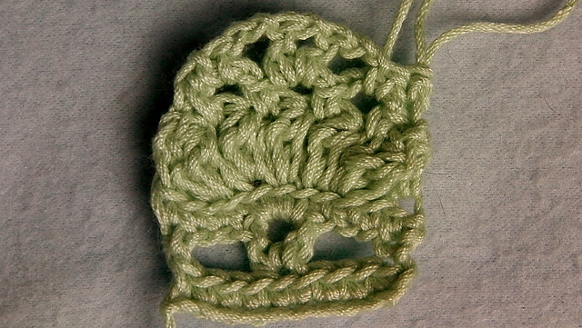 Ravelry: Ajour pattern / Ajourmuster pattern by Julia Marquardt