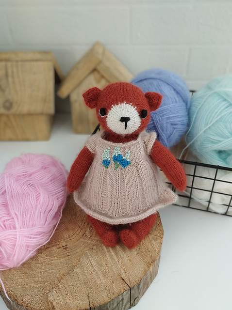 Ravelry: Fox toy pattern by Ola Oslopova