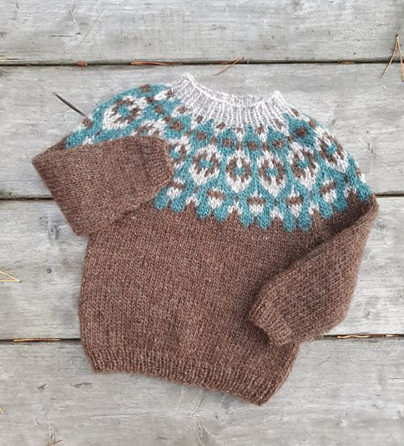 Ravelry: Loki Lopapeysa Junior pattern by YRJA knit / Edda Andresdottir