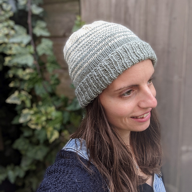 Ravelry: Easy Peasy Stripey Beanie pattern by Yanna Thinnes