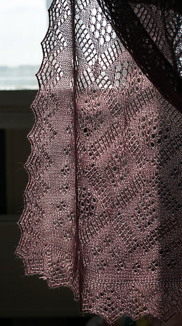 Ravelry: O-stole Mio pattern by Natalia Vasilieva