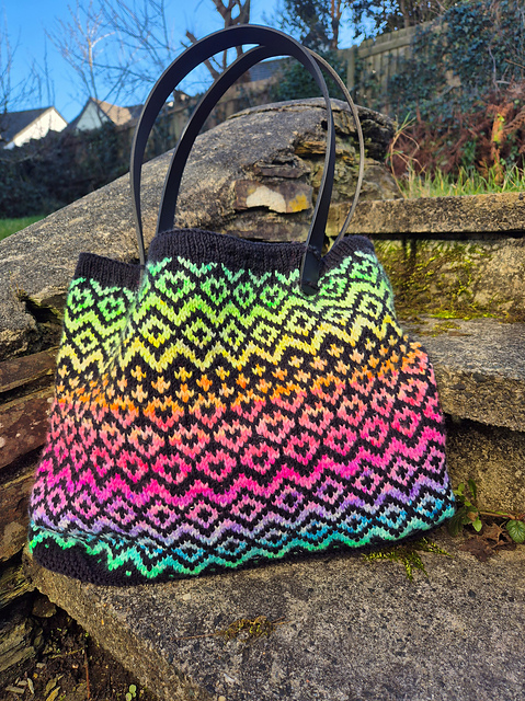 Ravelry: Padstow Tote pattern by Anniken Allis