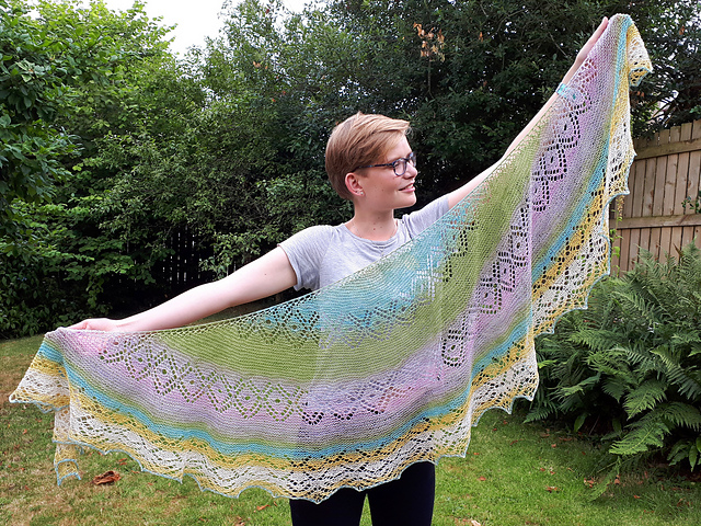 Ravelry: Spey Bay pattern by Anniken Allis