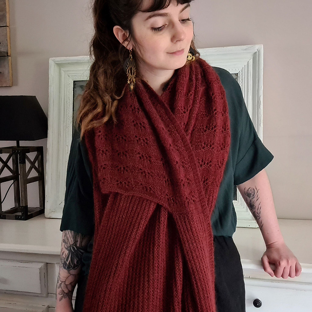 Ravelry: Hornet pattern by Audrey Borrego