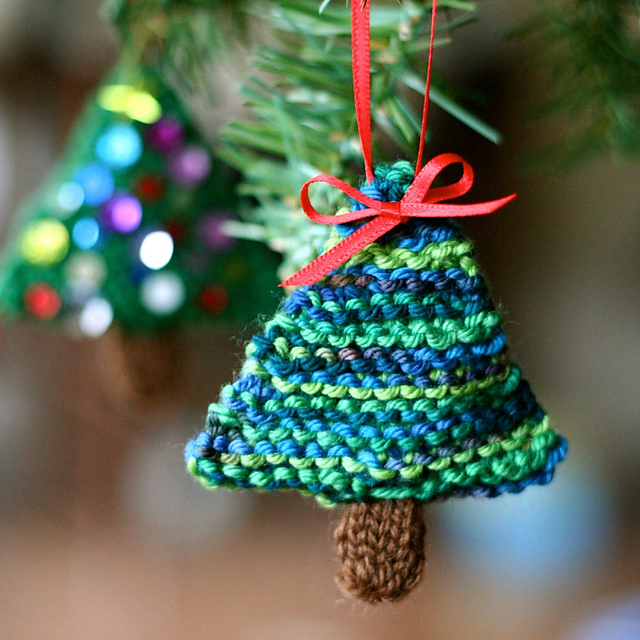 Ravelry: Oh! Christmas Tree! pattern by Emily Ivey