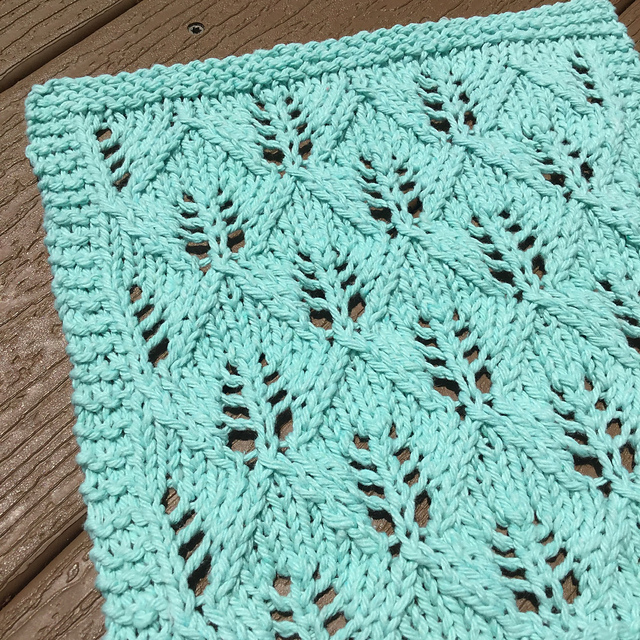 Ravelry: Tree Hunting Dishcloth pattern by Chelsea Berkompas