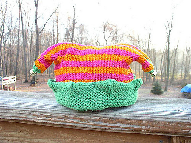 Ravelry: Jester Hat #104 pattern by Deb Gemmell