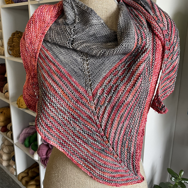 Ravelry: LYS Day Shawl pattern by Lisa Overby