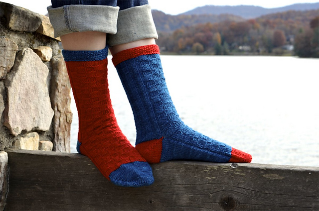 Ravelry: Mismatch pattern by Jenn Morgan