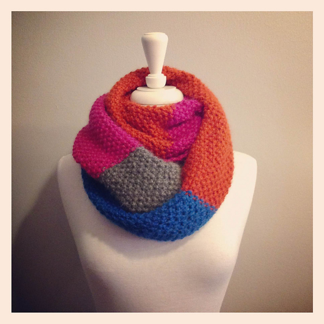 Ravelry: Moss Colour Block Scarf pattern by Yarn + Co
