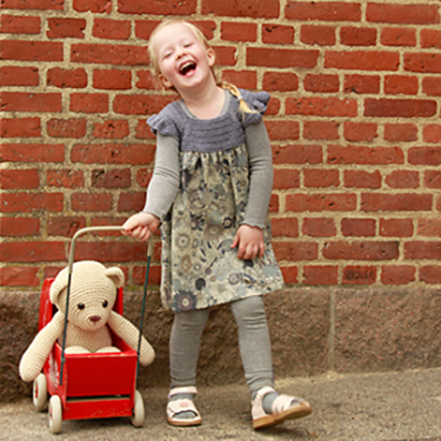 Ravelry: Thilde pattern by Yarnfreak