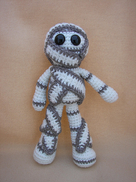 Ravelry: Mumford Mummy pattern by Deb D'Zio