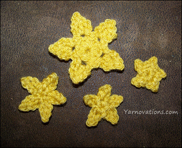 Ravelry: 4 Crochet Stars pattern by Yarn Twins