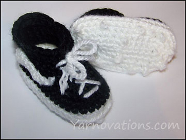 Ravelry: Cleats Baby Booties pattern by Yarn Twins