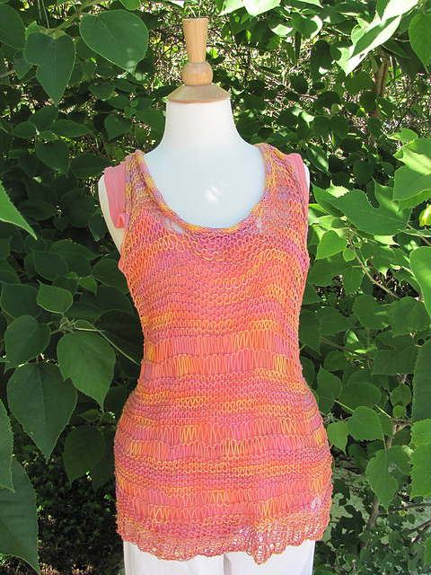 Ravelry: Fishnet Tank pattern by Yarns by HPF