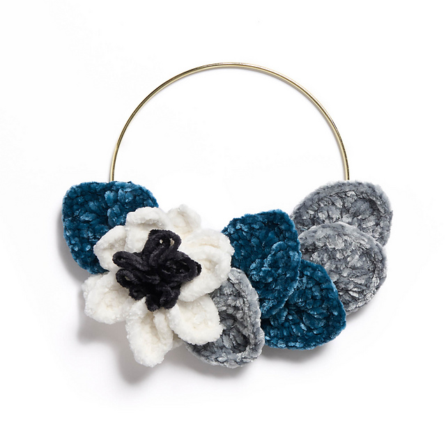 Ravelry: Designs by Yarnspirations Design Studio