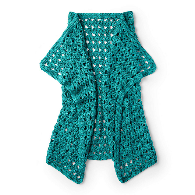 Ravelry: Cozy No Seam Vest pattern by Yarnspirations Design Studio