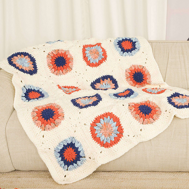 Ravelry: Bullseye Motif Blanket pattern by Yarnspirations Design Studio