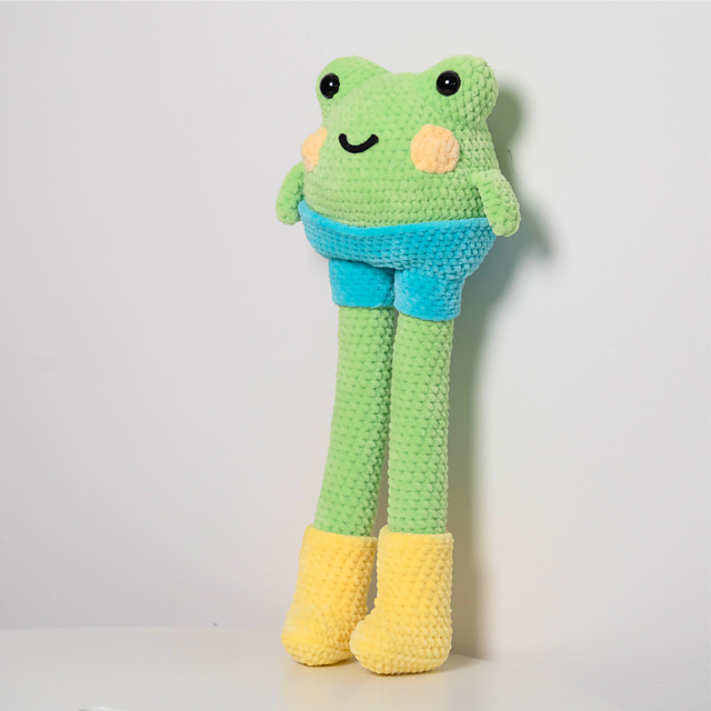 Ravelry: Lily the leggy frog pattern by Yarntastic Charlie