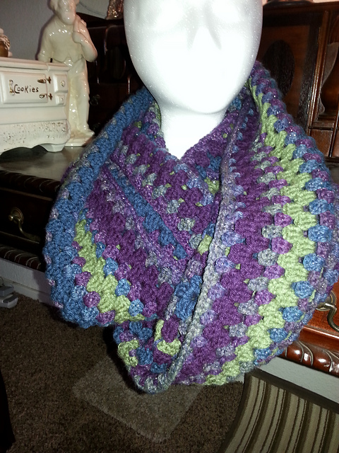 Ravelry: Yarntivity's 143-40 Magic Shawl